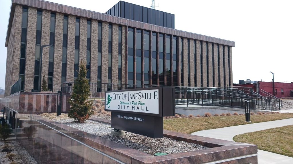 Early voting begins Tuesday in Janesville for fall 2024 election ...