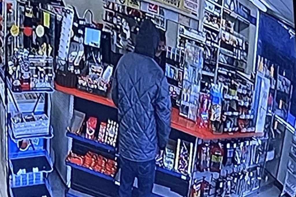 17-year-old suspect arrested in Janesville gas station robbery ...