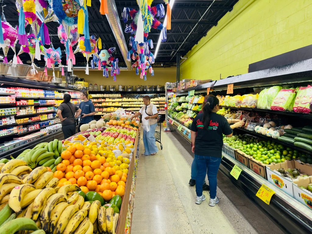 Janesville’s newest grocery store, Santa Maria Supermarket, opens on ...